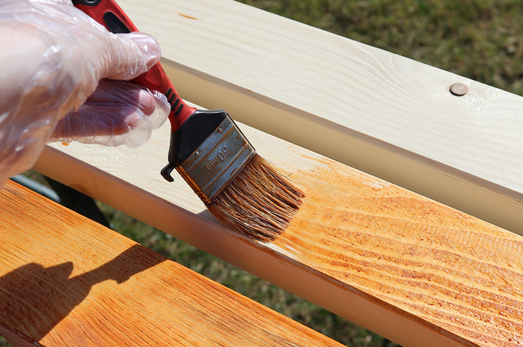 Lasur al agua: ¿Qué es y cómo aplicarlo? - Servei Estació